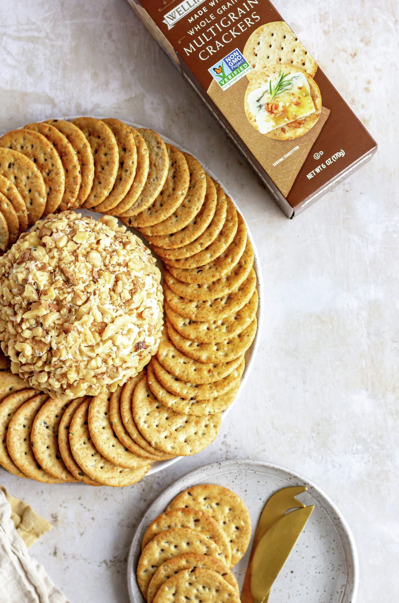 Classic Cheese Ball | Wellington Crackers